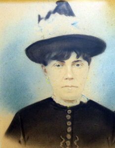 Lumbee Pinecone Patchwork–How A Quilt Became A Cultural Touchstone - Quilts